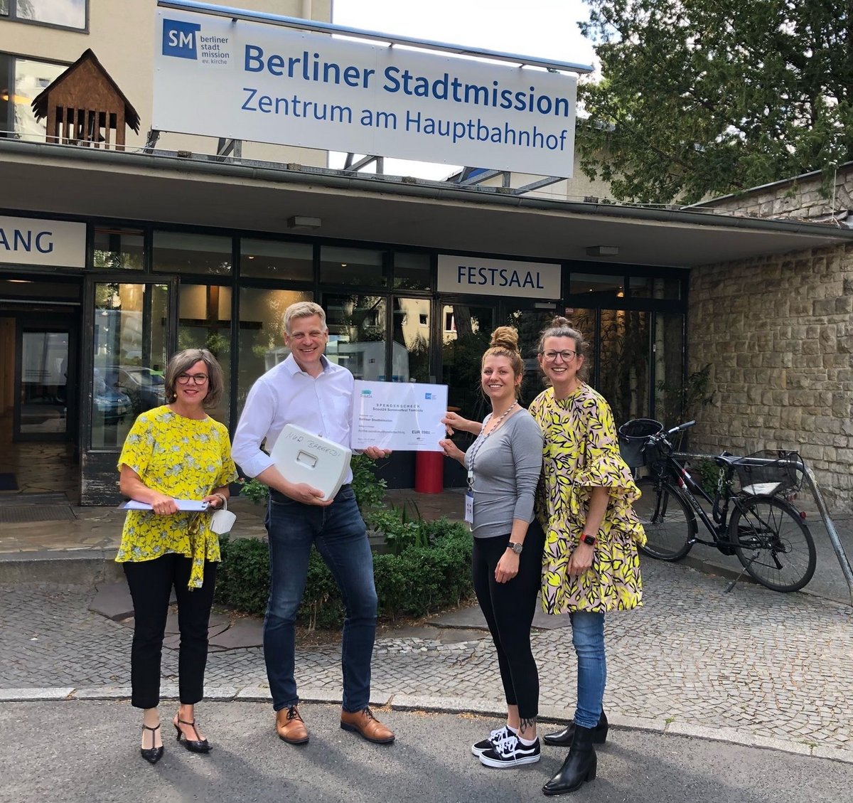 One Team - One Mission: Zusammen mit der Berliner Stadtmission gegen ...